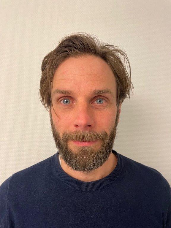 Hirsikangas - Kontakt